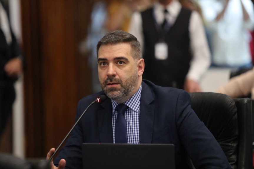 Lei direcionada a Insuficiência Istmo Cervical aprovada